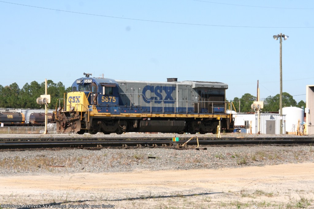 CSX 5875